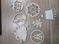 China Wooden Christmas Ornaments, Unfinished Wood Slices with Holes for Kids, DIY Crafts Centerpieces Holiday Christmas Tree Hanging D for sale