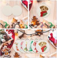 China Creative DIY Round Shape Wooden Crafts Door Tag For Decorations Hanging Tag for sale