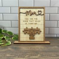 China Hot selling wood personalized ornaments carved 1-12 names for Mother's Day gifts for sale