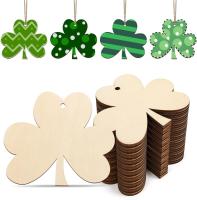 China Wooden Shamrock Ornaments Patrick's Day Decoration Unfinished Wood Discs for Home Farmhouse Crafts Hanging Spring Decorations for sale
