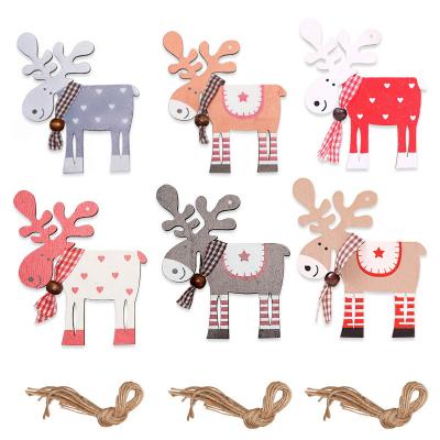 China New Christmas style small decorations atmosphere pendant High quality wooden materials for sale
