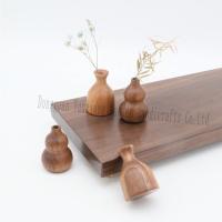 China Natural Wooden Gourd Shape Gourd Ornament for DIY Crafts Home Office Desktop Decoration for sale