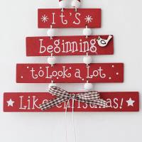 China Wooden Christmas wall-mounted text Christmas decorations decorate window scenes Christmas layout decorative props for sale