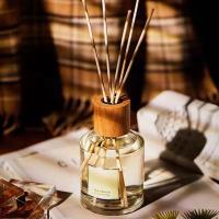 China Customized round spiral wood cover glass bottle aromatic reed diffuser sustainable packaging for sale