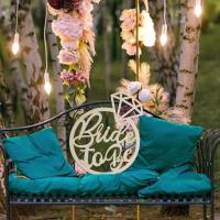 China Wooden booth props Front door decoration Large diamond wood sign Party Photo Wedding Bride shower party supplies for sale