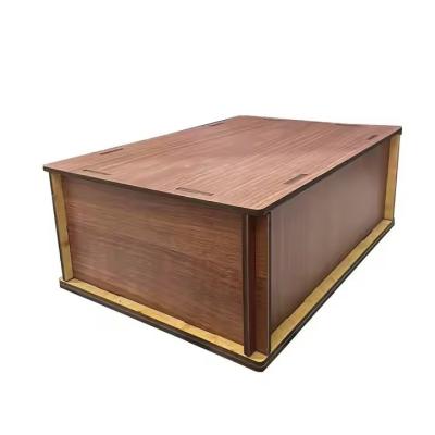 China Cute Square Wooden Piggy Bank - Adorable Savings Container Durable Wooden Design for Kids and  Adults for sale