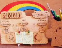 China Home Wooden Calendar Kid Montessori Calendar Organizer School Educational Toy for sale