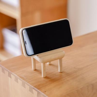 China Cute Chair Cellphone Stand Holder, Wood Mini Chair Phone Dock Cradle Tablet Holder for sale