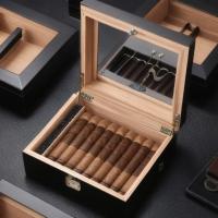 China Customized Natural Wood/Bamboo Decorative Storage Box Wooden Keepsake Box for sale
