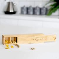 China Wooden medicine box portable box Wooden daily mini portable travel medicine box vitamin storage for sale