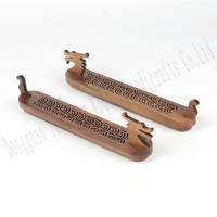 China Handcrafted Wooden Aromatherapy Oil Burner Dragon Boat Design for sale
