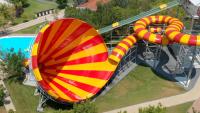 China Commercial Fiberglass Water Park Slide 14.3m Height with 600m³/h Water Flow for 4 Person Capacity for sale