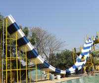 China U-Shaped Pendulum Water Park Slide DP-PEN01 9m Height 200m³/Hour Flow Fiberglass Construction for sale
