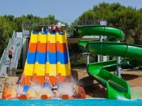 China Custom Water Park Slide 14.6x10m Area 4.5m Height 5-Lane Racing Fiberglass Construction for sale