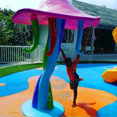 China Fiberglass Jellyfish Water Splash Pad 2.5m Height with 5-8 m³/h Water Flow for Children's Water Parks for sale