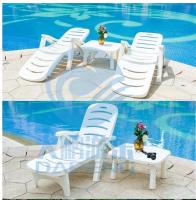China Portable Folding Sun Lounger Chair with Optional Side Table for Poolside Leisure and Commercial Use for sale
