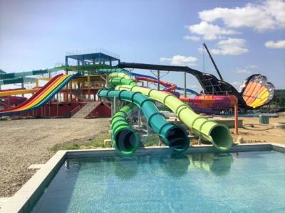 China Aqua Park Triple Twist Water Slide Outdoor 10m Fiberglass Customized Color for sale