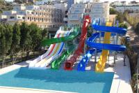 China Swimming Pool Residential Water Slide Fiberglass Water Park Equipment 4.0m Height for sale