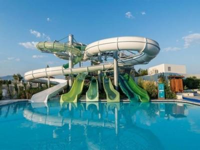 China Adults Outdoor Multi Fiberglass Slide Set For Water Amusement Park Playground for sale