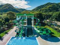 China 220 M3/H 12mm Fiberglass Water Park Slide For Children Water Park Play Equipment for sale