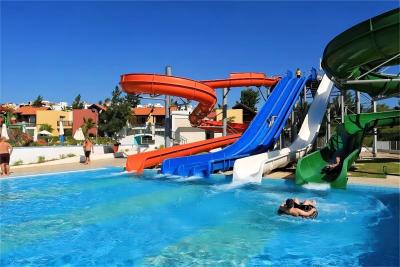 China Above Ground Swimming Pool Fiberglass Slide  Kids Water Amusement for sale