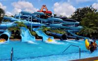 China Outdoor Water Park Swimming Pool Fiberglass Slide 5m Height for sale