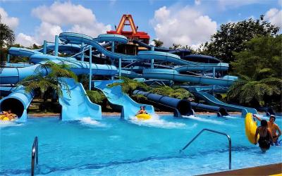 China Outdoor Water Park Swimming Pool Fiberglass Slide 5m Height for sale