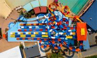 China OEM Outdoor Children Games Park Playground Equipment Giant Water Slide for sale