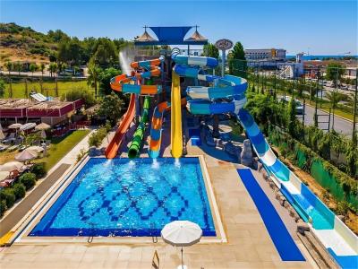 China Indoor Playground Swimming Pool Fiberglass Water Slides For Children for sale