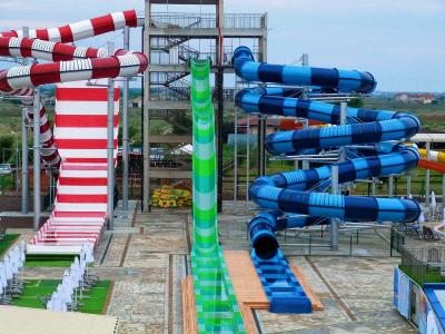 China Amusement Park Toy Equipment Residential Swimming Pool Accessories Slide For Kids for sale