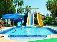 China Outdoor Water Game Park Children Custom Equipment With Fiberglass Slide Set for sale