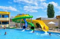 China Water Playground Sports Swimming Pool Equipment Toy Fiberglass Tube Slide for sale