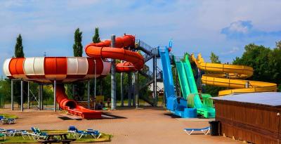China Water Park Kids Amusement Swimming Pool Fiberglass Spiral Tube Bowl Slide Set for sale