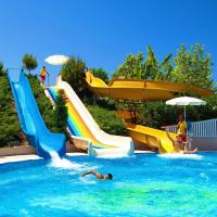 China Commercial Huge Water Park Swimming Pool Equipment Design Water Fiberglass Slide for sale
