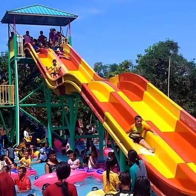 China Water Theme Park Outdoor Playground Water Attraction Fiberglass Slide for sale