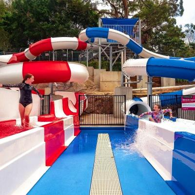 China Water Park Equipment Entertainment Summer Game Fiberglass Slide For Adults for sale