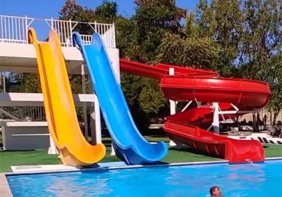China Flying Style Fiberglass Swimming Pool Water Slide with 5m Height 0.85m Width and 15m Length for Aqua Parks for sale