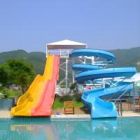 China Outdoor Fiberglass Water Slide with Height 5-12 m and Width 0.82-2.5 m for 1 Person Rider for sale