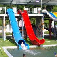China Fiberglass Water Slide with 12 Years Usage Period and 1 Year Guarantee ISO Certified for Swimming Pools and Aqua Parks for sale