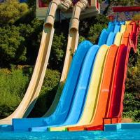 China Customized Size Fiberglass Water Park Slide with 6-8mm Thickness and Over 10 Years Service Life for sale