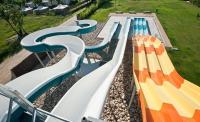 China Customized Size Fiberglass Water Park Slide with 6-8mm Thickness and Over 10 Years Service Life for sale