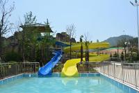 China Adult Spiral Combination Water Slide With Perfectly Designed Slide Color Customizable Suitable For Home Outdoor for sale