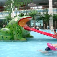 China Animal Fiberglass Water Play Splash Pad With Slide Customized Style Children Swimming Pool Use For Over 3 Years Old for sale