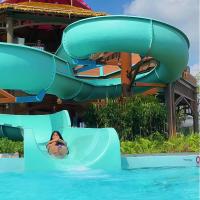 China Residential Swimming Pool Fiberglass Spiral Slide 12-Month Warranty For Adults Kids Aged 10+ for sale