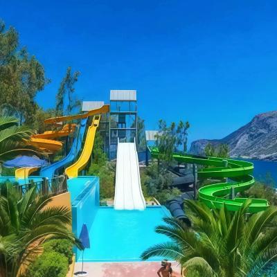 China Water Park Slide Outdoor Playground Equipment Fiberglass Combination For Home Swimming Pool Customized Design for sale