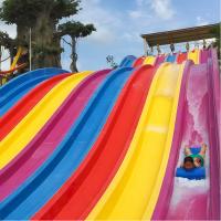 China Curved Rainbow Racing Slide 3-Lane Racing Fiberglass 6-8mm For Commercial Water Parks Swimming Pools All Ages for sale