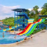 China Curved Rainbow Racing Slide 3-Lane Racing Fiberglass 6-8mm For Commercial Water Parks Swimming Pools All Ages for sale