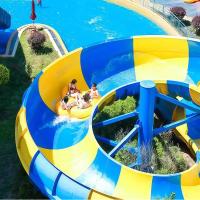 China Commercial Open Spiral Fiberglass Slide 6-8mm Thick Custom Design For Amusement Parks Pools All Ages for sale