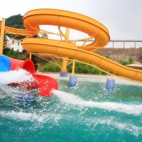 China Commercial Open Spiral Fiberglass Slide 6-8mm Thick Custom Design For Amusement Parks Pools All Ages for sale