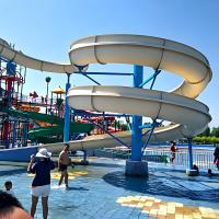 China Wholesale Commercial Fiberglass Spiral Water Slide 6-8mm Thickness Water Park Equipment With 1 Year Warranty for sale